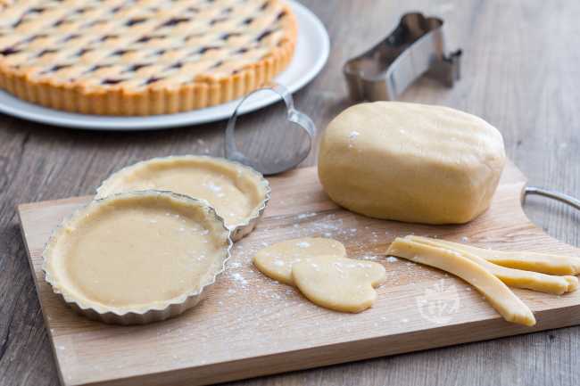 Masa quebrada sin huevos - Recetas italianas de GialloZafferano