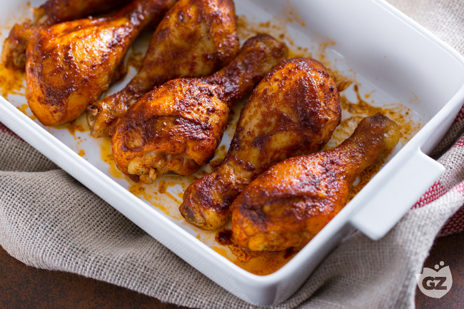 Muslos de pollo al pimentón al horno - Recetas italianas de GialloZafferano