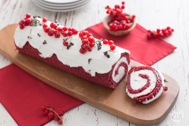 Rollo red velvet - Recetas italianas de GialloZafferano