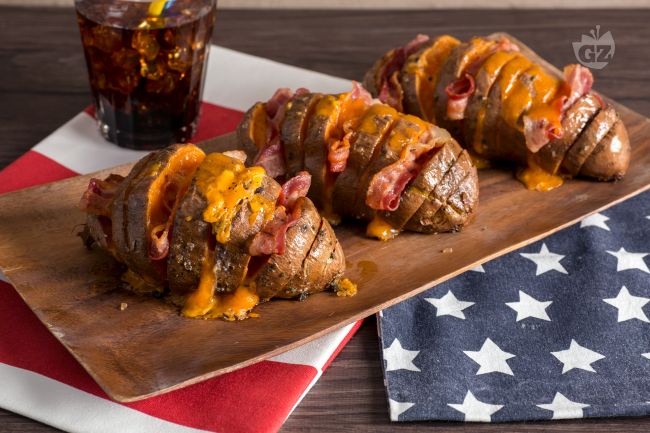 Patatas americanas con cheddar y bacon - Recetas italianas de ...